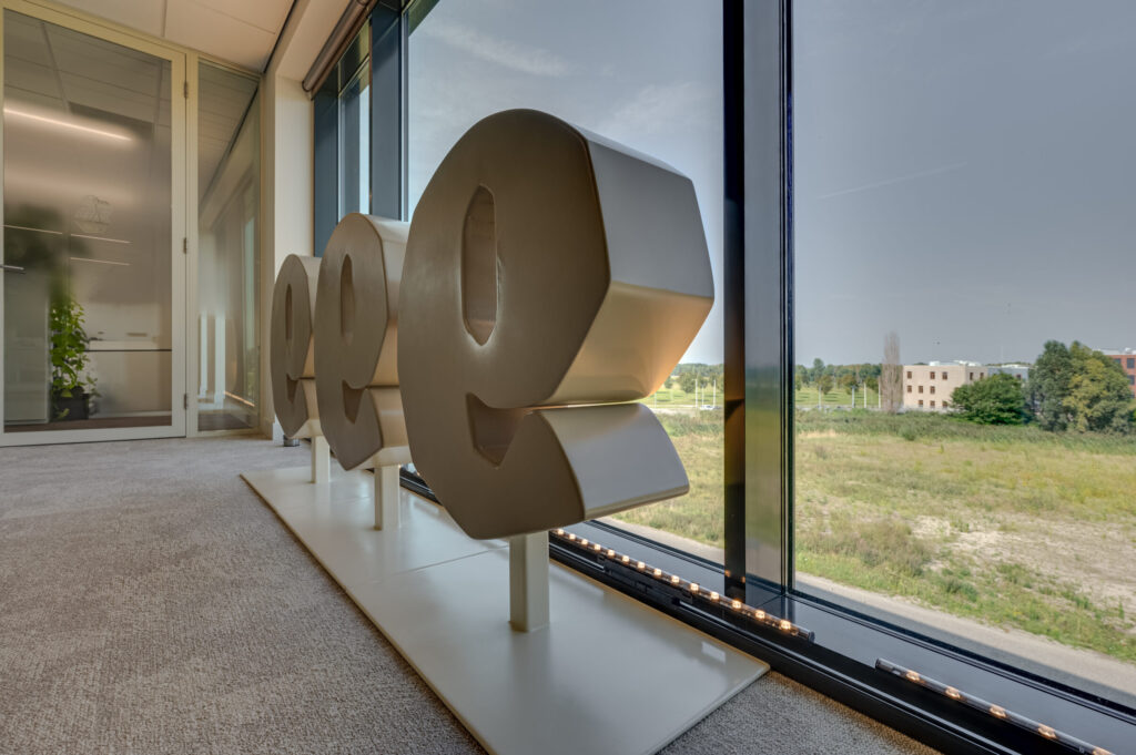 LuxImprove: De verlichtingsspecialist voor 999 Games - LuxImprove